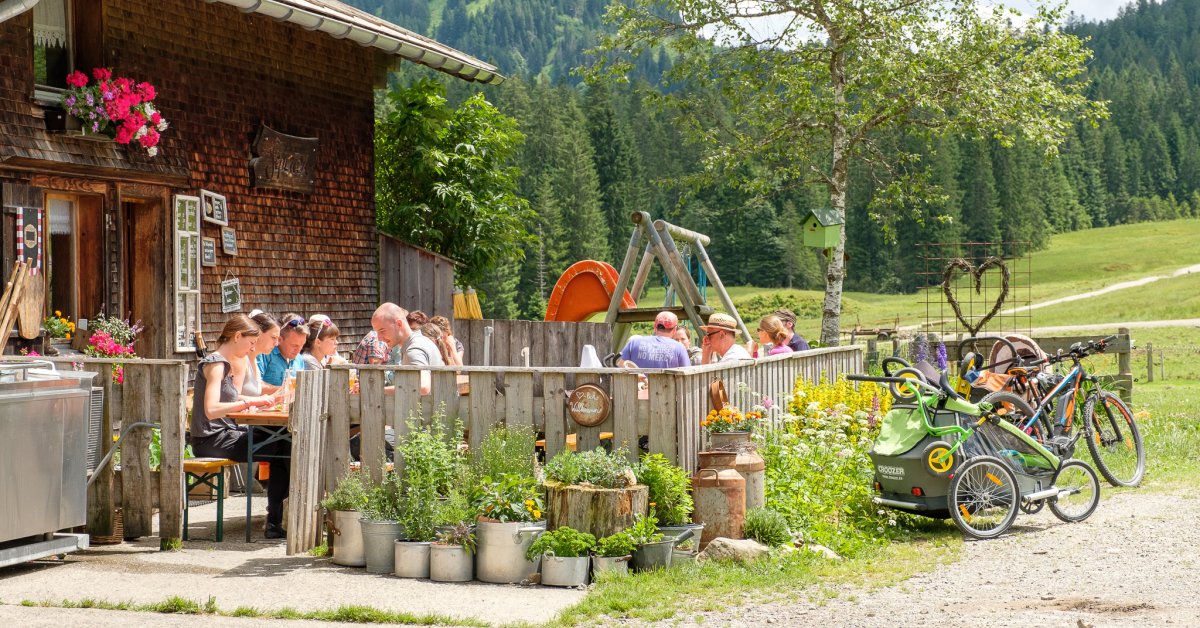 Erleben Sie eine zauberhafte Talwanderung in Balderschwang